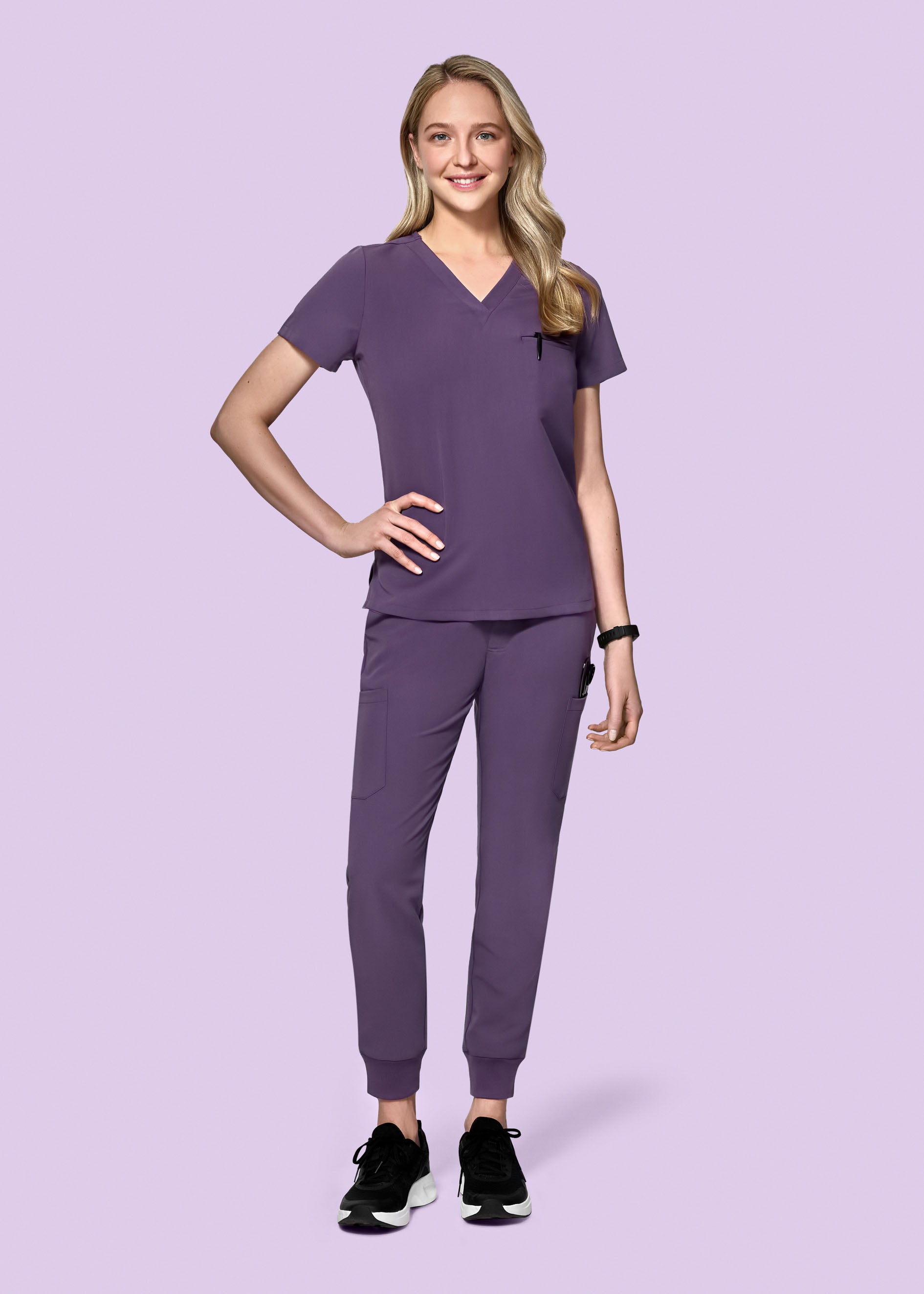 9 Pocket Joggers Dewberry – Mandala Scrubs